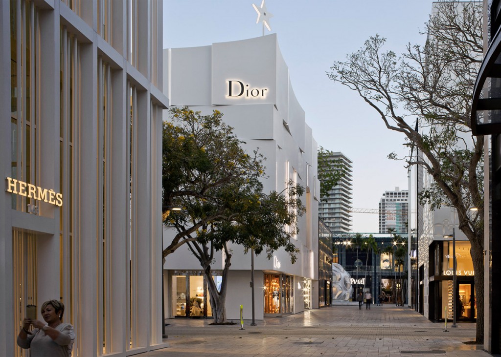 Dior Miami Opens In The Design District AlphaBrand dior-miami-opens-in-the-design-district-alphabrand